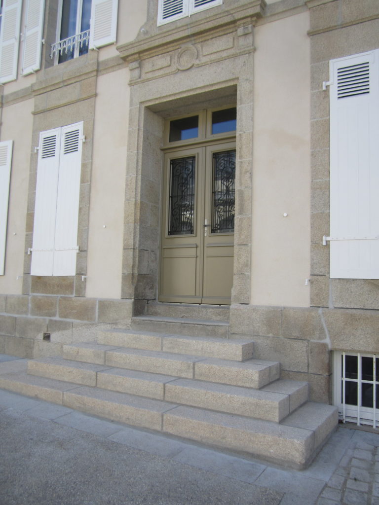 Réhabilitation d'une maison - Maçonnerie et enduits - Pierre POUPON